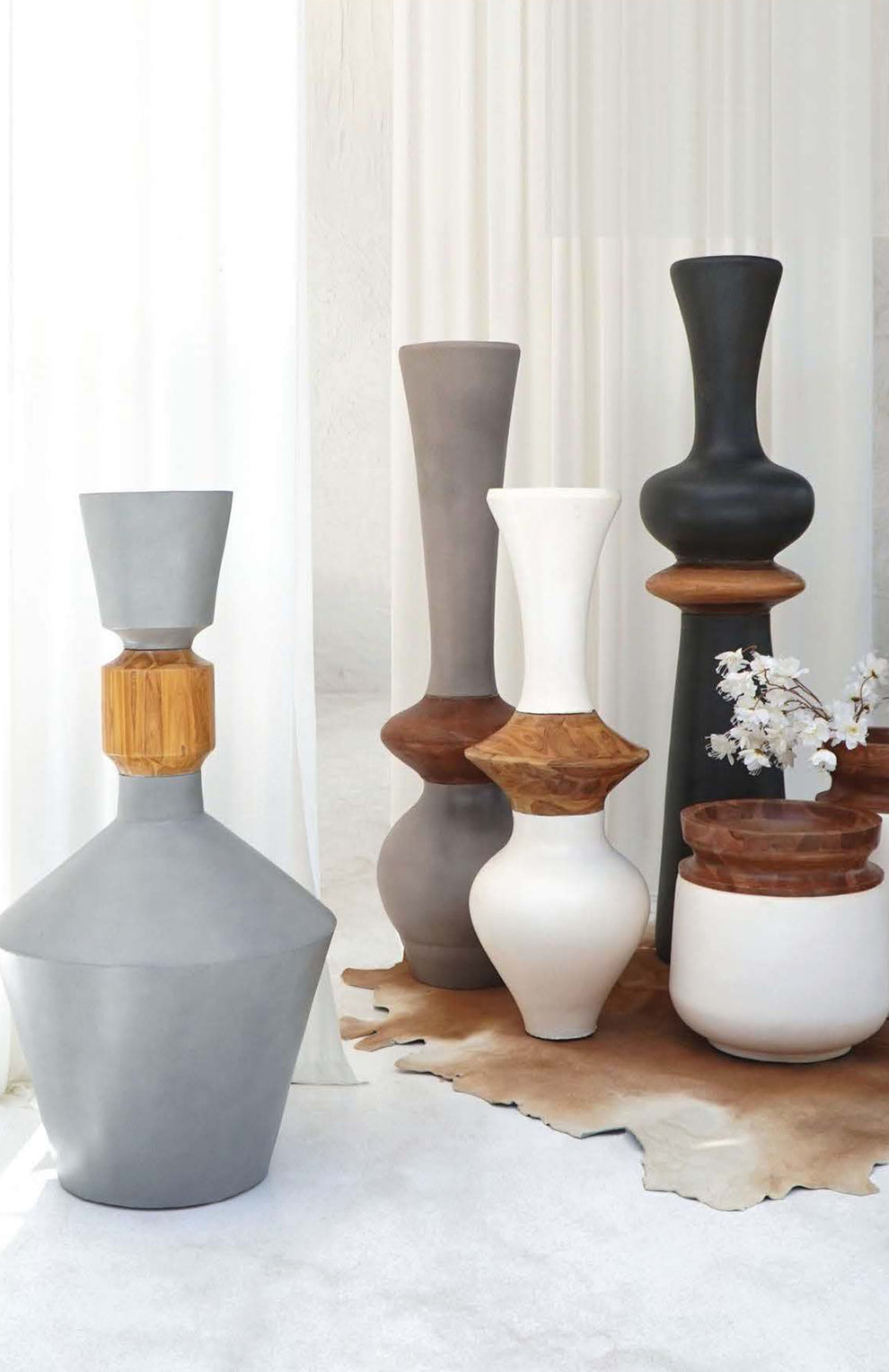 VIKARA VASES – FLOW